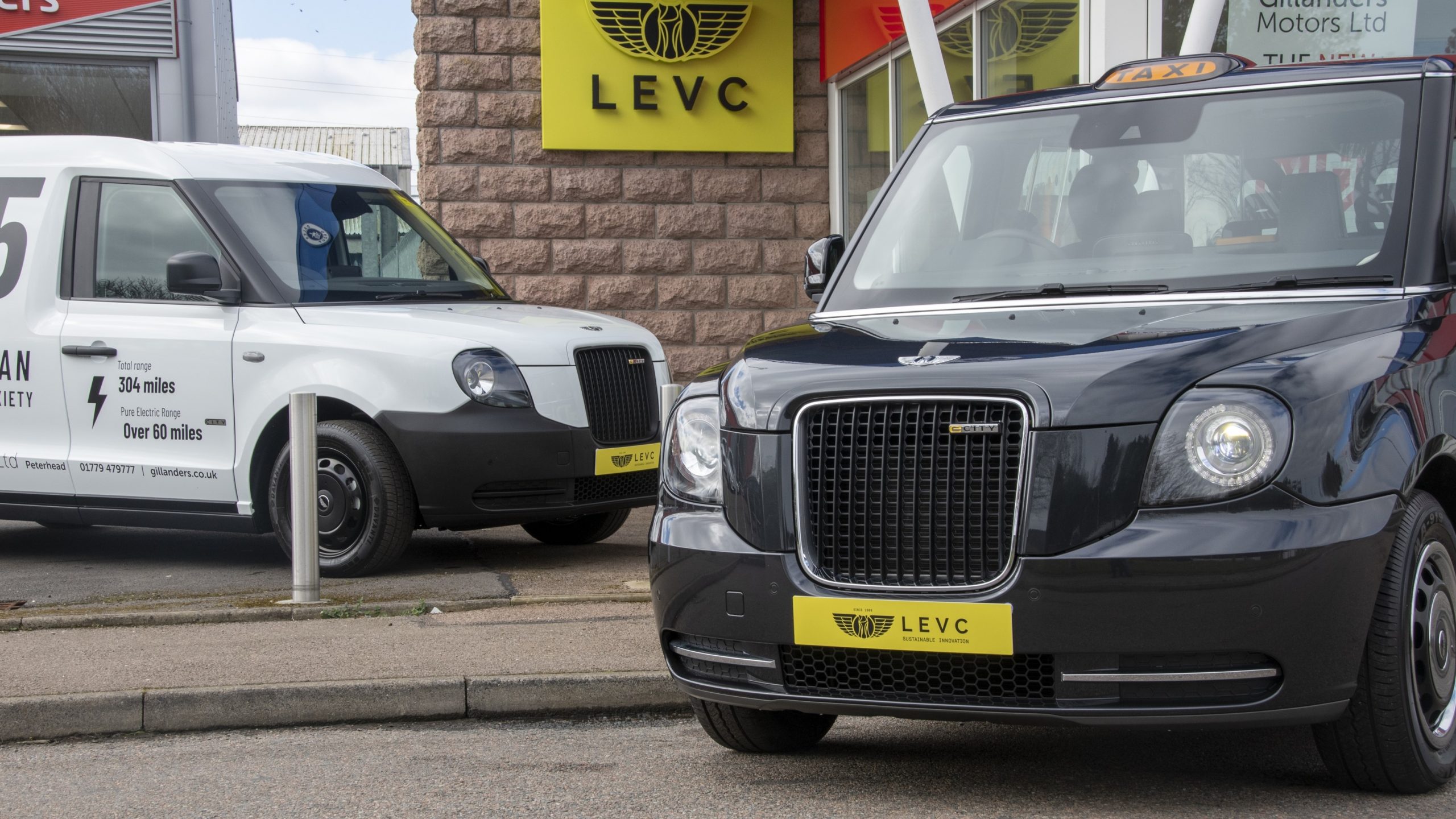 LEVC appoints Clive Sutton to provide 'private jet style' London Taxi ...