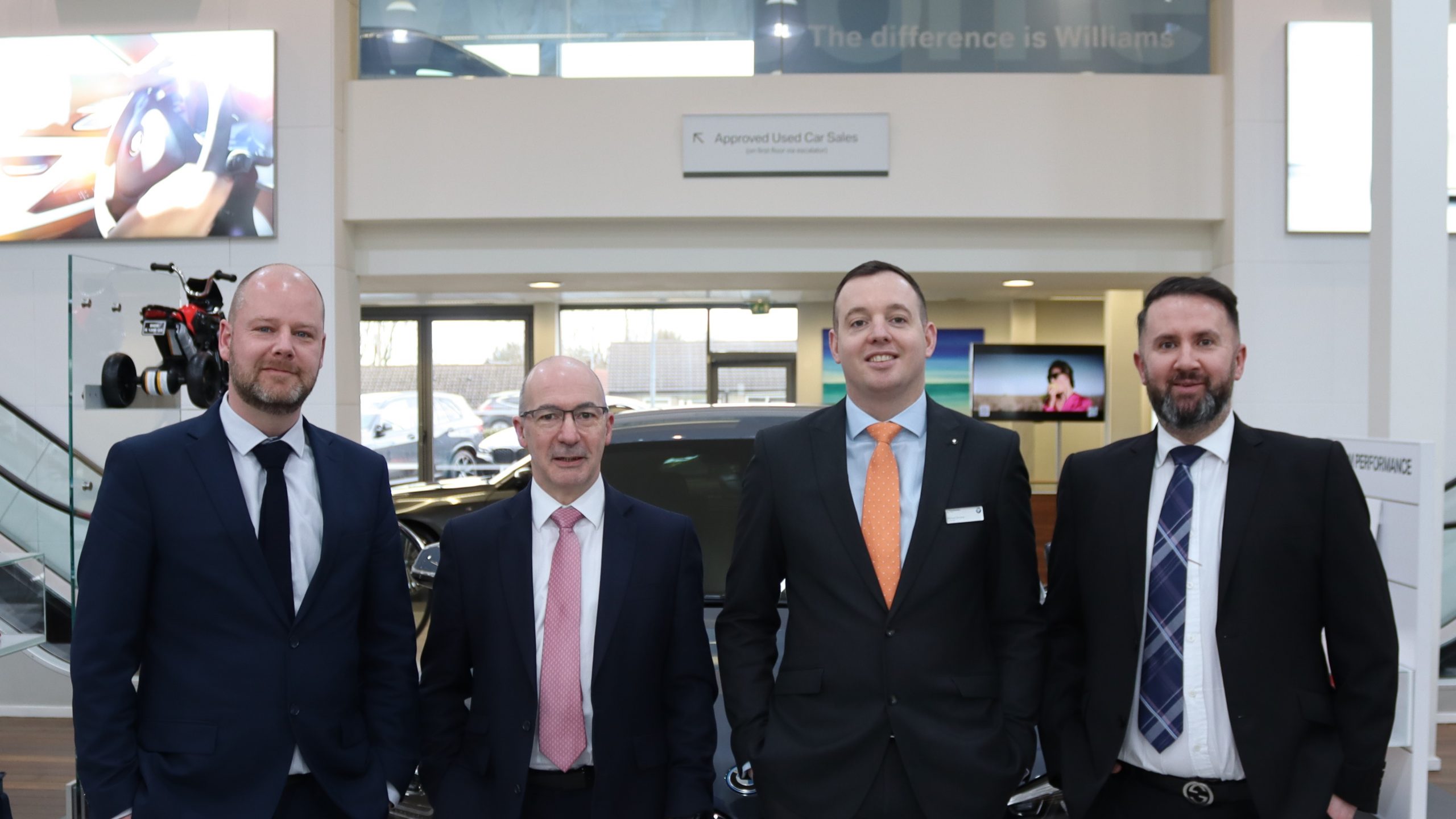 williams-rochdale-wins-bmw-retailer-of-the-year-award
