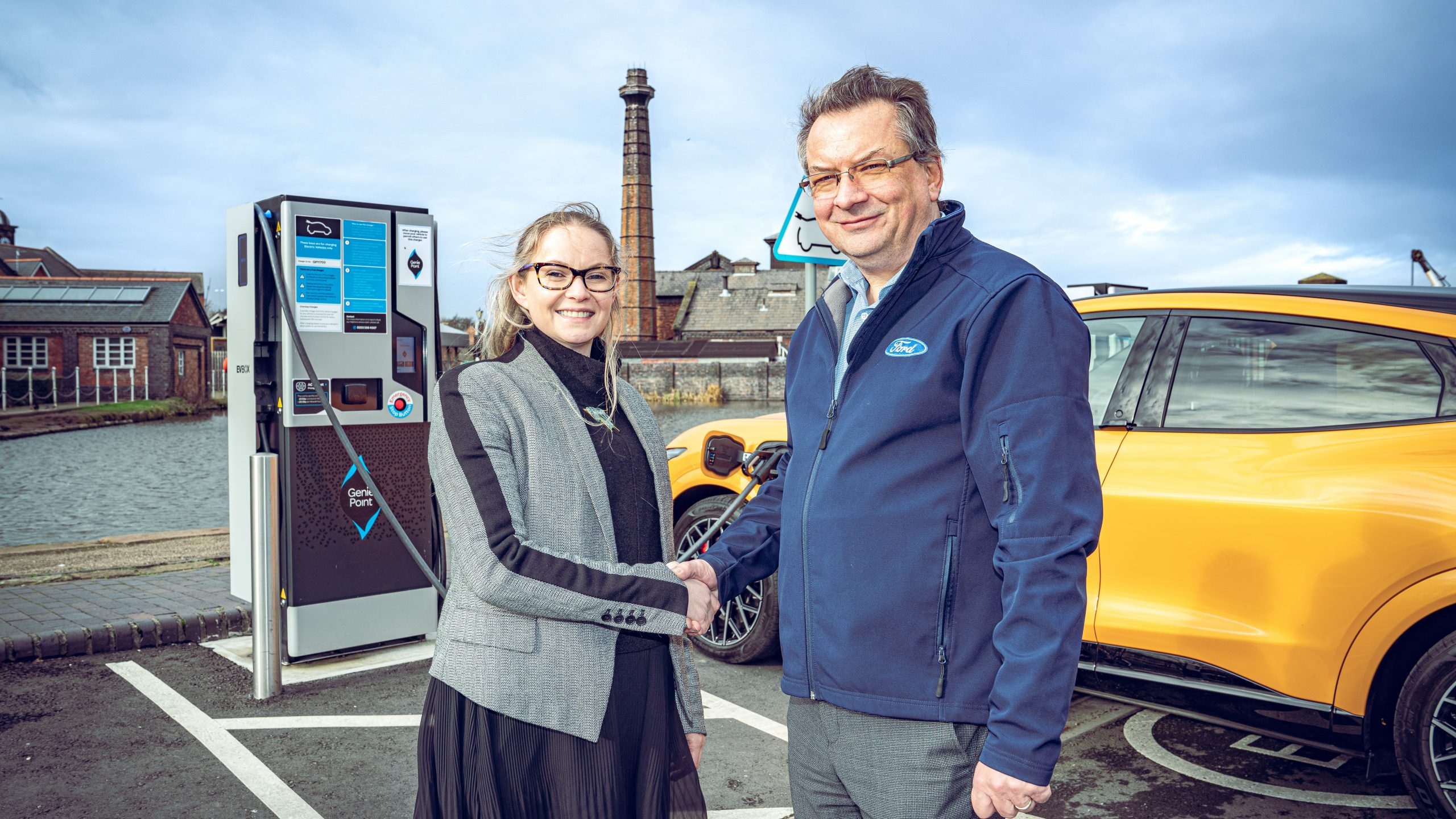 Ford boosts number of chargers to 16,000 with GeniePoint | Motor Trader