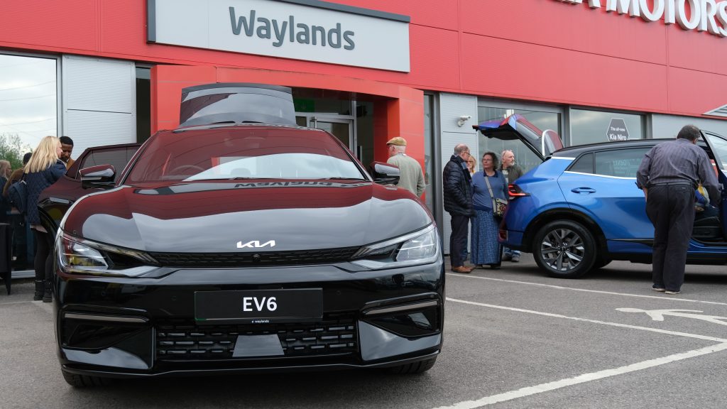 Waylands acquires Kia dealership in Bicester from Grovebury Cars ...