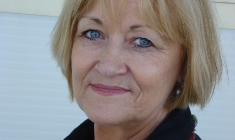 Former Top Gear presenter and Motor Trader columnist Sue Baker dies ...