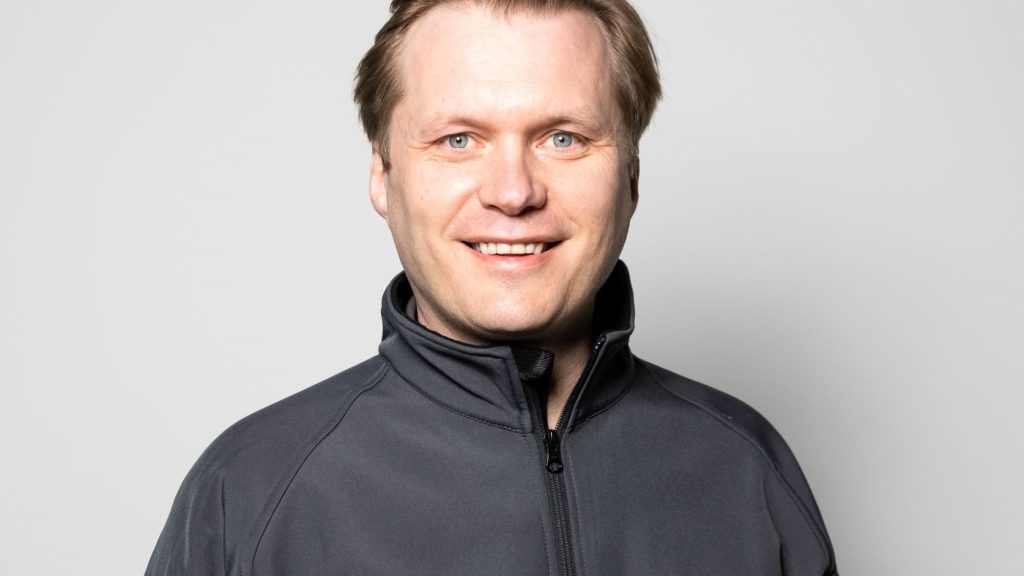 Peter Vardy profits take a hit from used car supply shortages | Motor ...