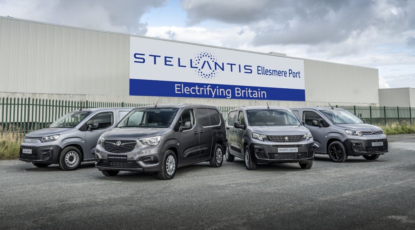 First electric vans roll off Stellantis Ellesmere Port plant | Motor Trader