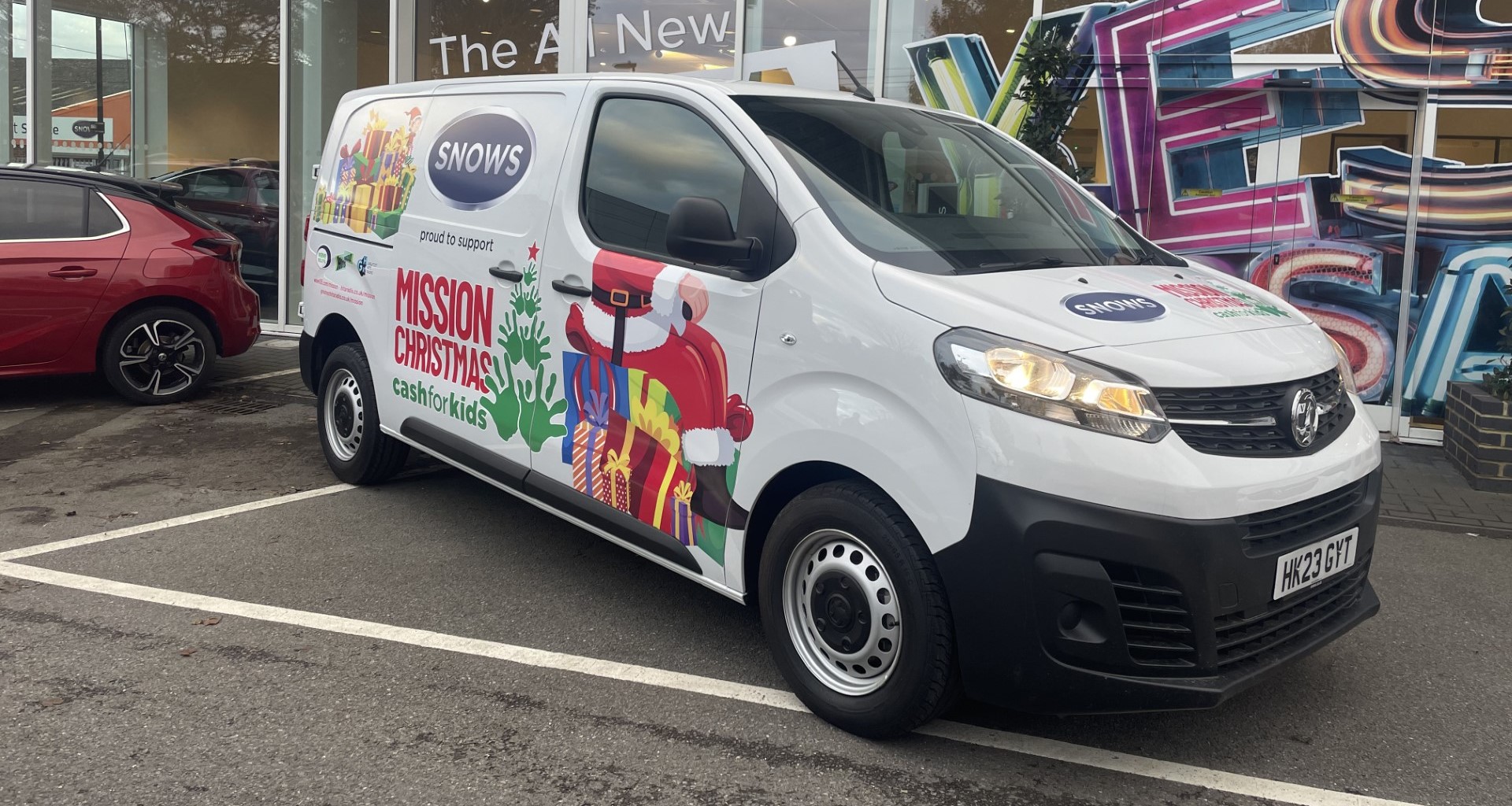 Snows Vauxhall Southampton supports Mission Christmas Appeal | Motor Trader