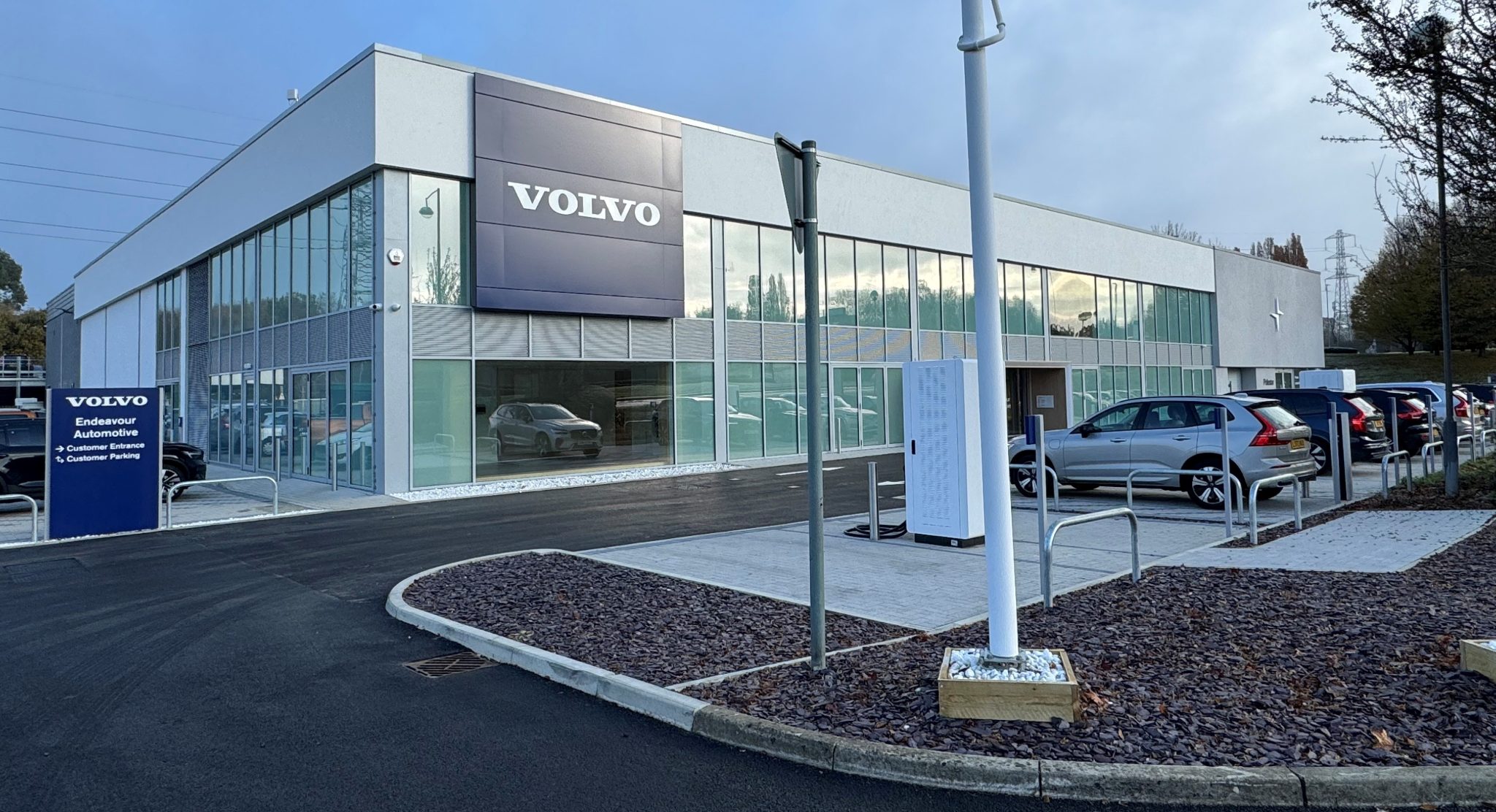 Endeavour opens UK's most sustainable Volvo dealership | Motor Trader