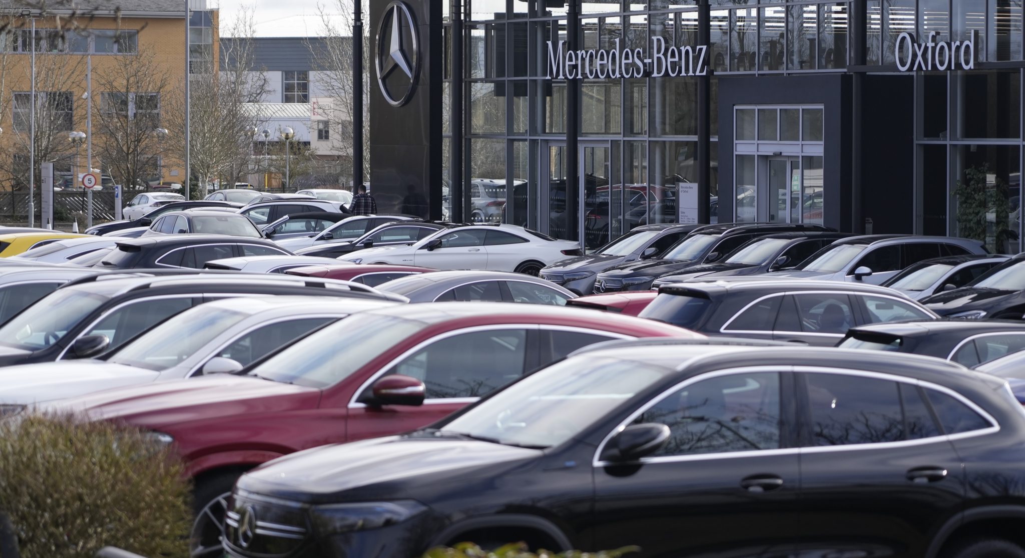 Franchised dealers shift cars off forecourts fastest in September ...