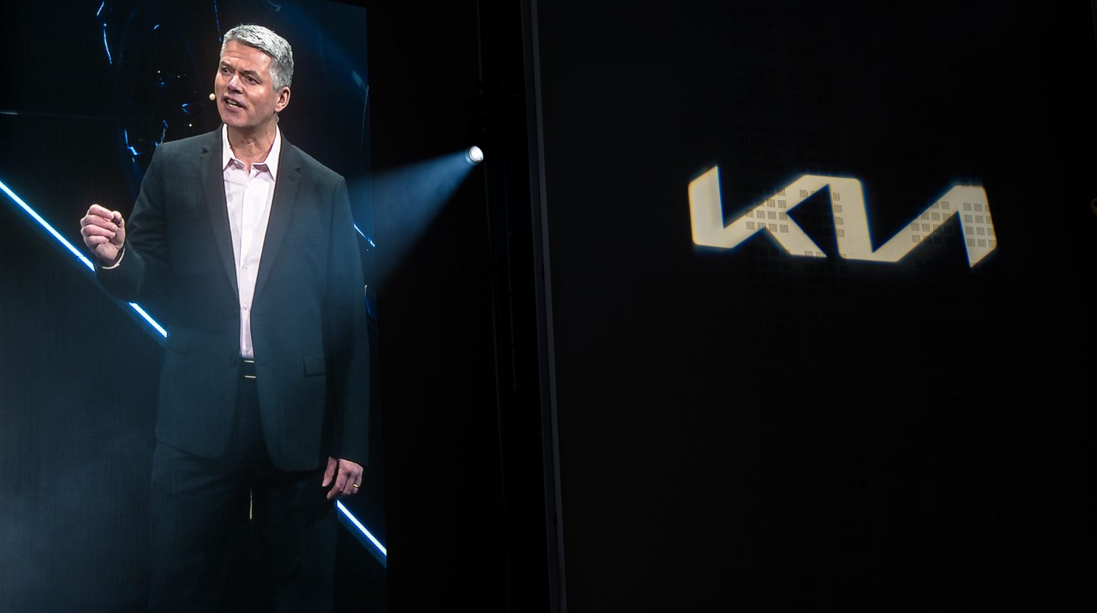 MT Interview: Paul Philpott, Kia UK CEO | Motor Trader