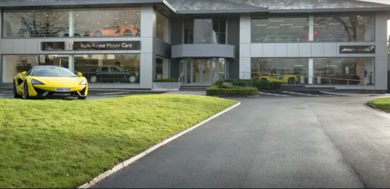 Sytner's McLaren Manchester is named top global retailer | Motor Trader