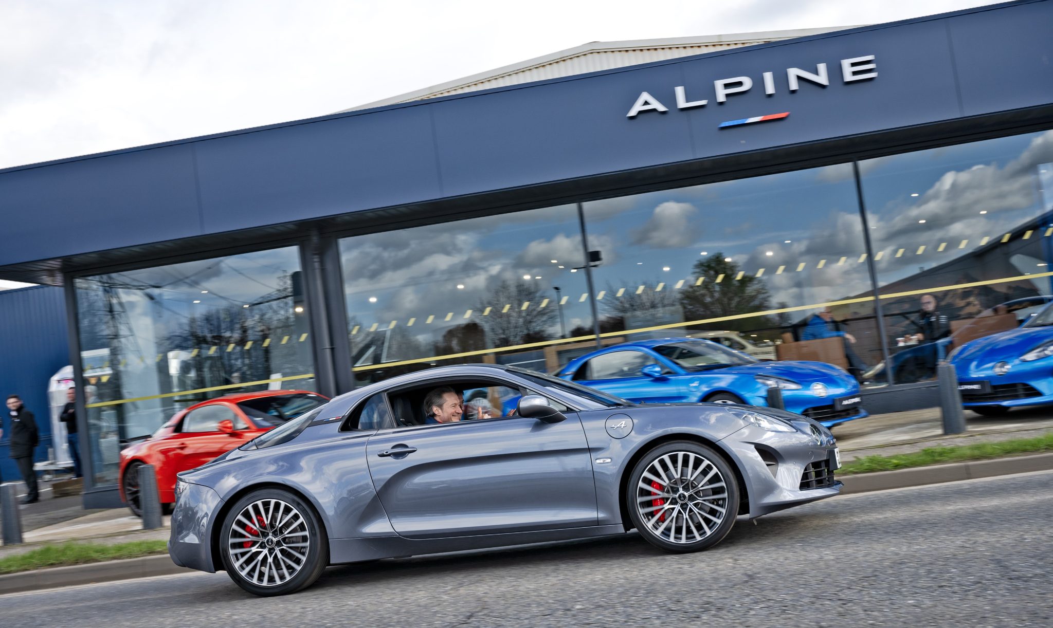 JCB Group opens Alpine showroom in Canterbury | Motor Trader