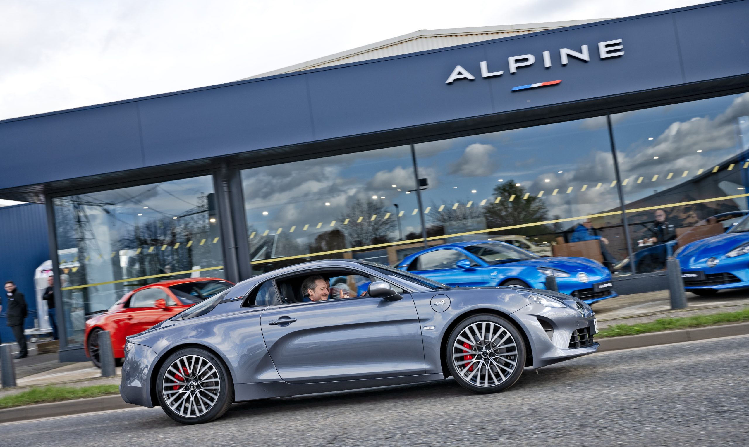 JCB Group opens Alpine showroom in Canterbury | Motor Trader