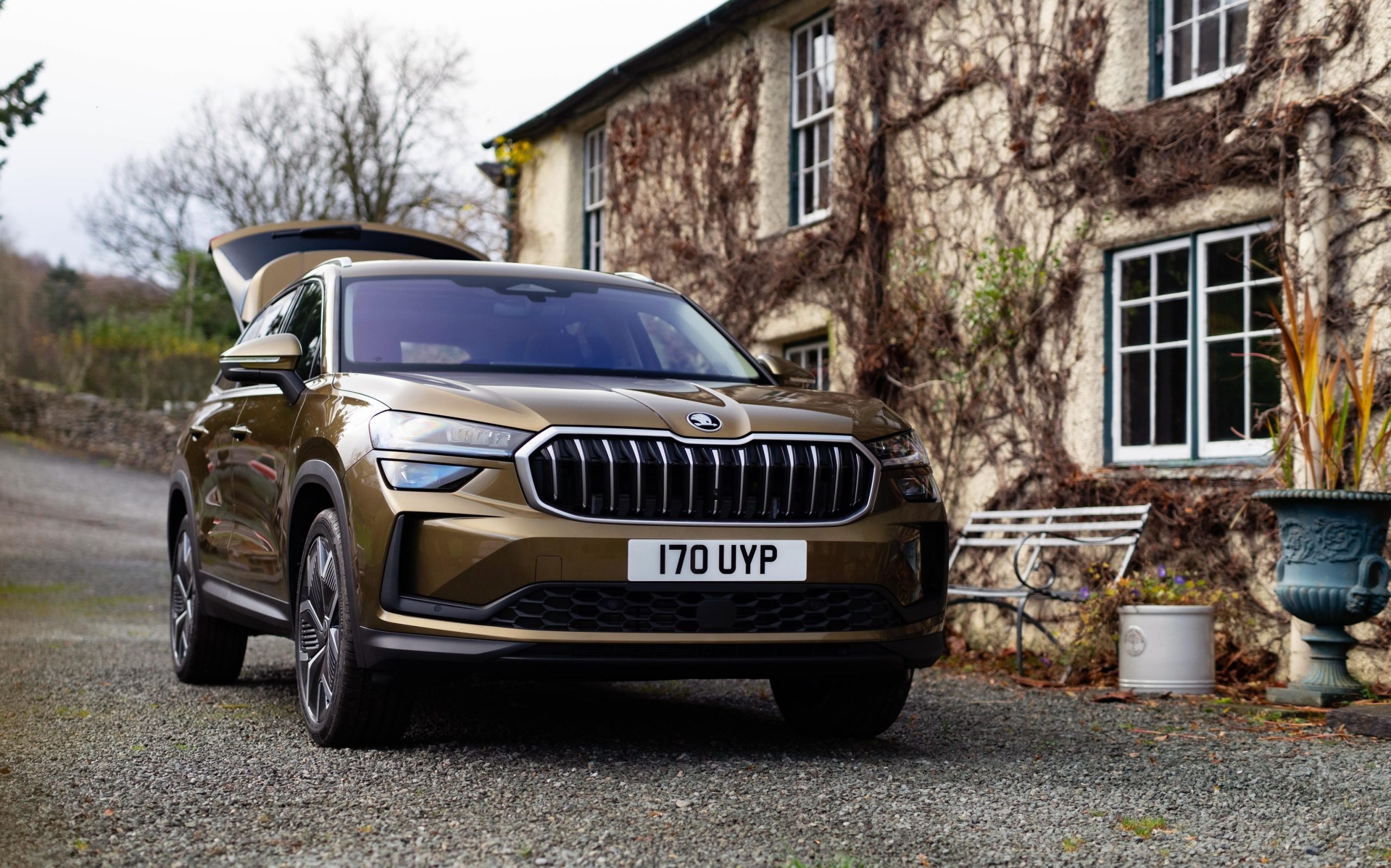 Škoda announces final pricing and specs for second-gen Kodiaq SUV ...