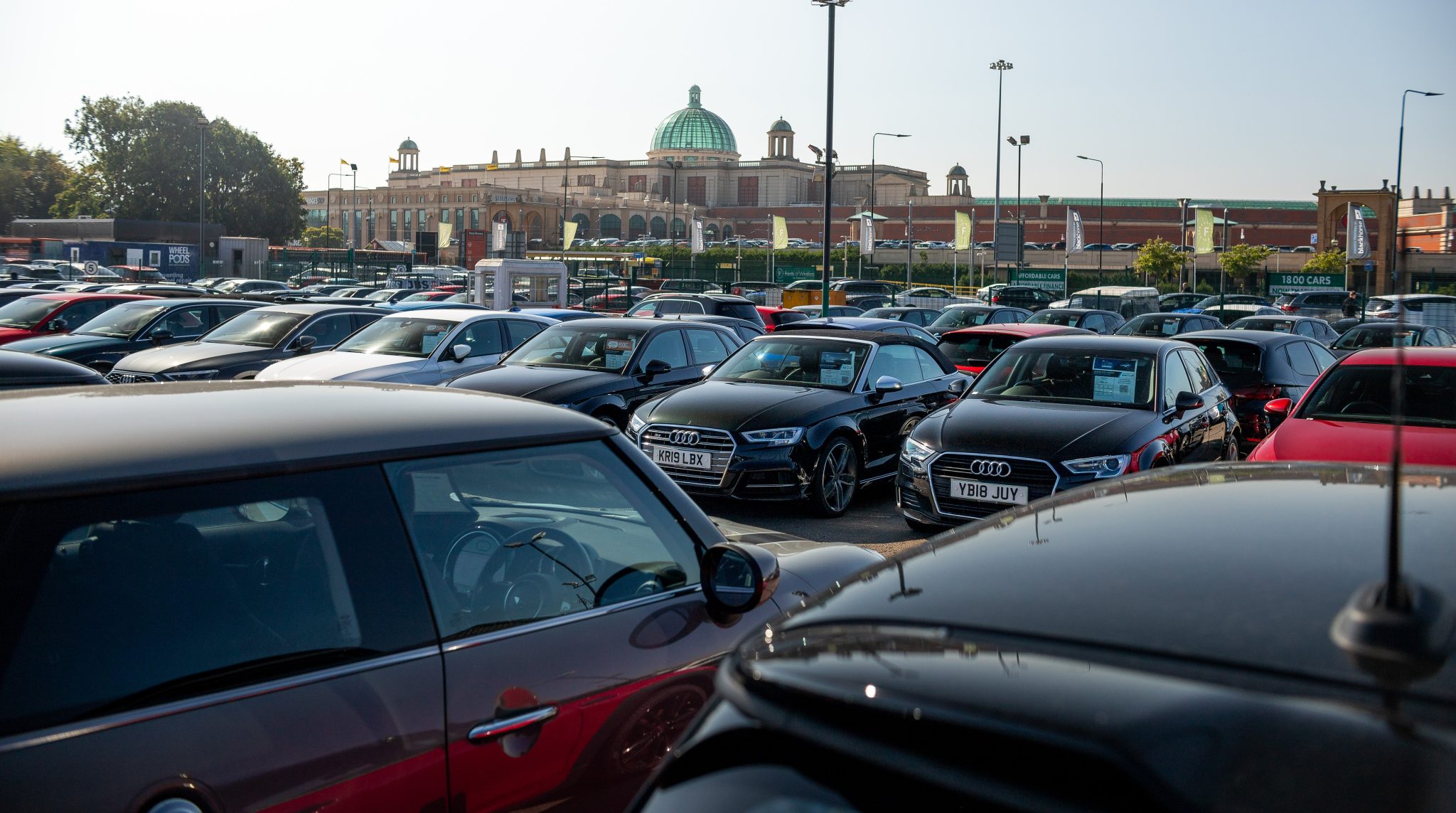 FOW Car Supermarket expands Manchester supermarket | Motor Trader