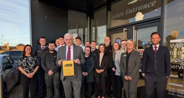 Four Drive Motor Retail sites celebrate Vauxhall Customer Excellence Awards