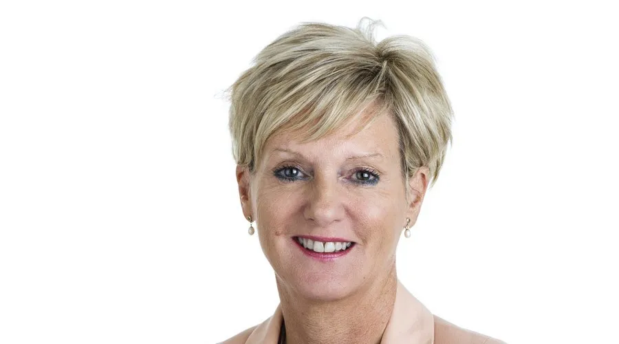 Angela Barrow, former MD of service plan pioneer EMaC, dies | Motor Trader