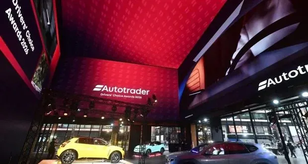 Renault 5 E-Tech named Autotrader’s New Car of the Year 2026 | Motor Trader