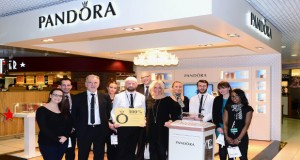 Pandora awards travel-retail staff at Birmingham airport