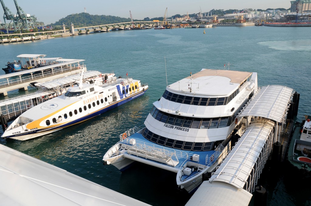 SSC HarbourFront exterior - Ferry - DFNI