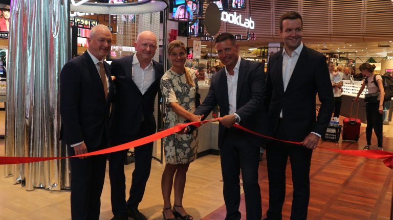 Heinemann builds “shop of the future” at Copenhagen Airport