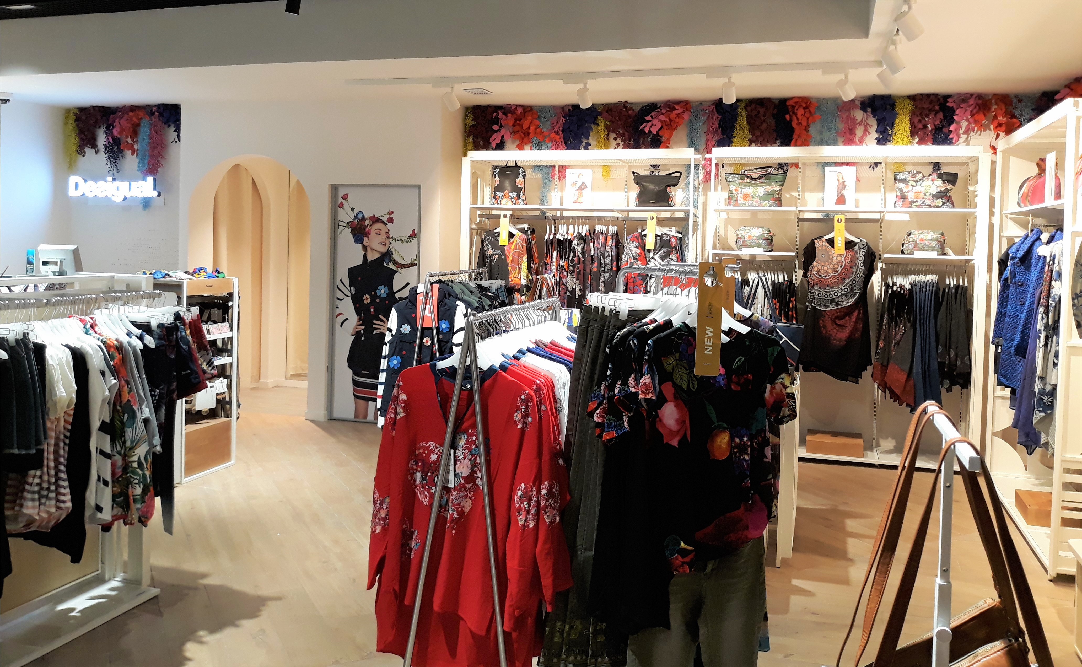 Desigual reopens with new concept at Mallorca Airport