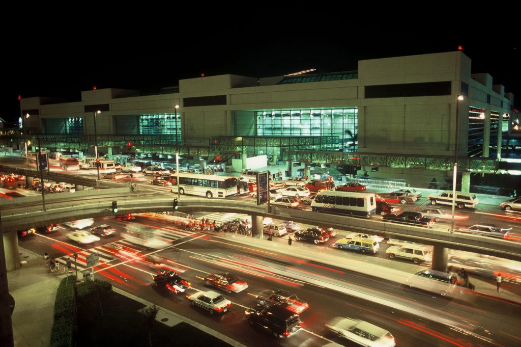 LAX extension on track for completion this year