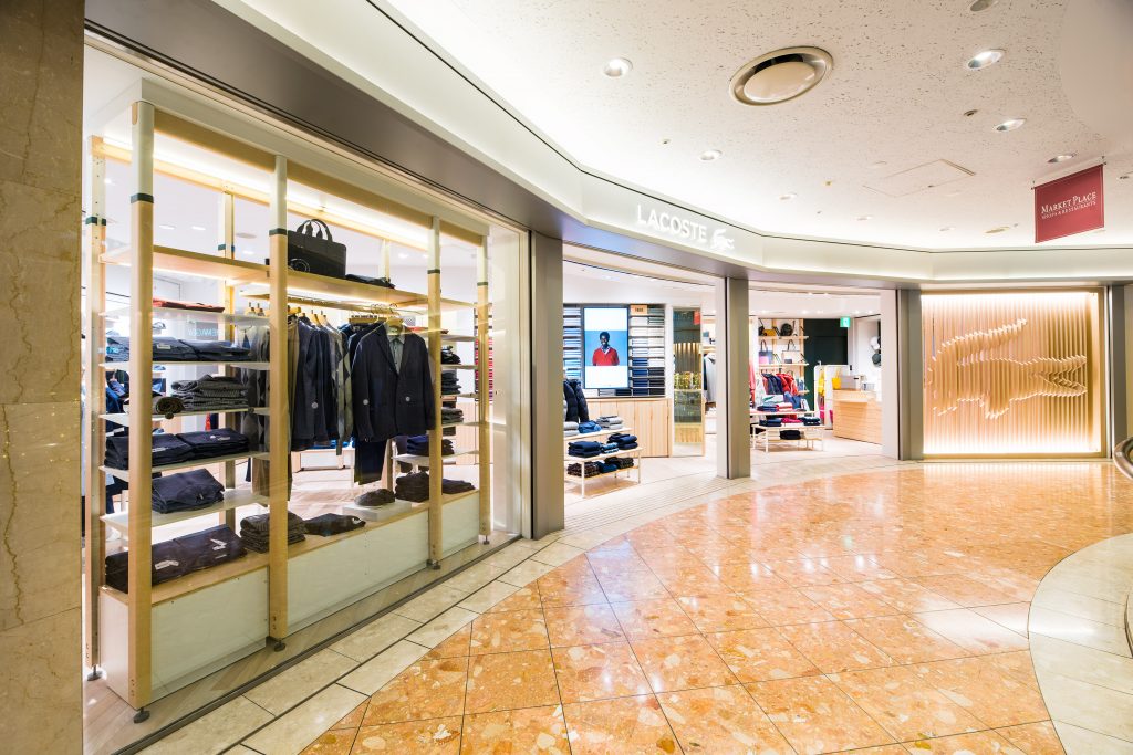 Lacoste strengthens Japanese TR offer, opens new Haneda Airport store