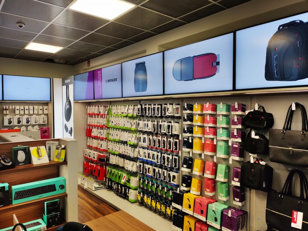 Schäfer Airport Retail opens Move stores at Stuttgart and Nürnberg airports