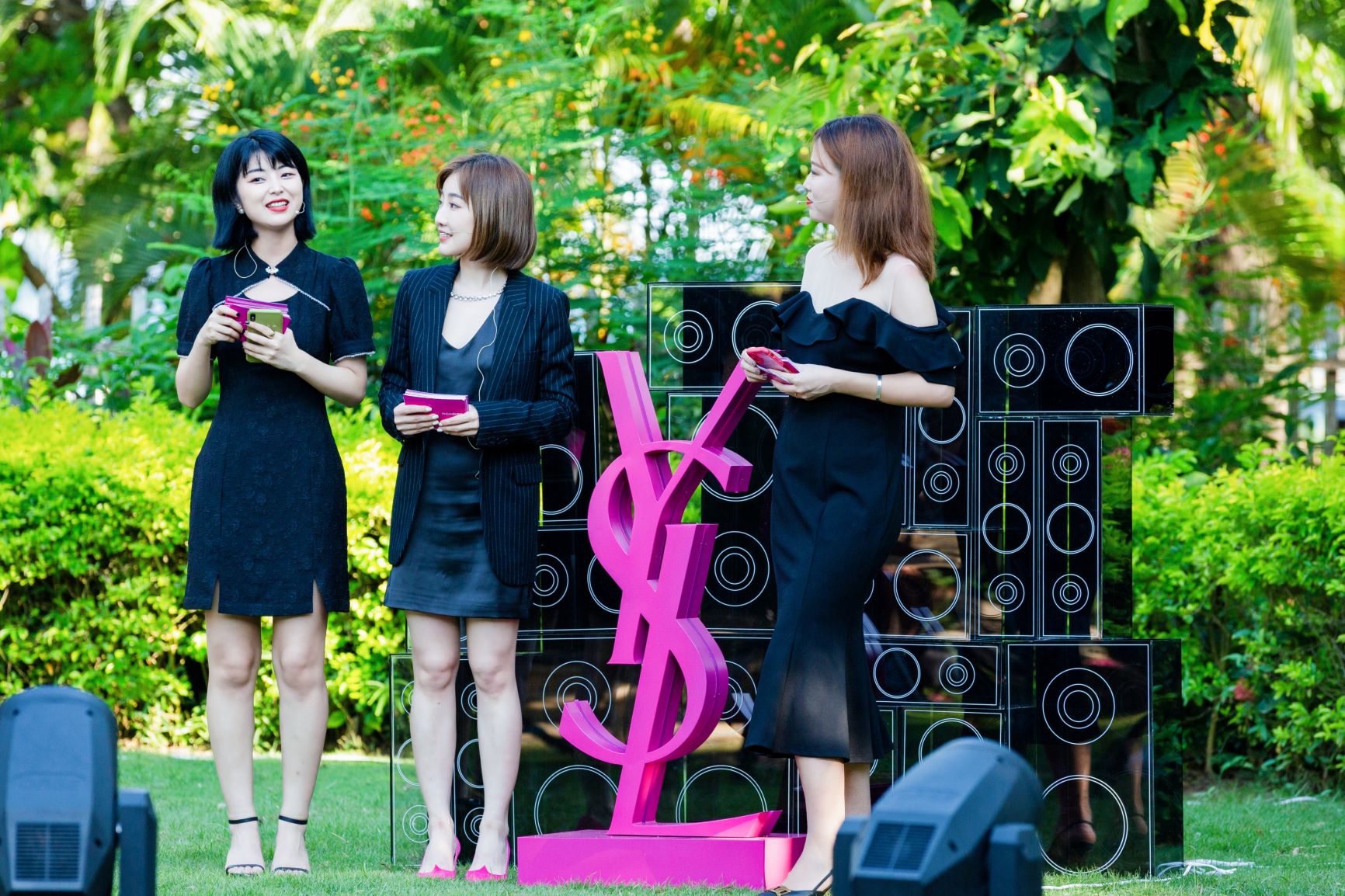 YSL and CDFG bring the spirit of love to Hainan