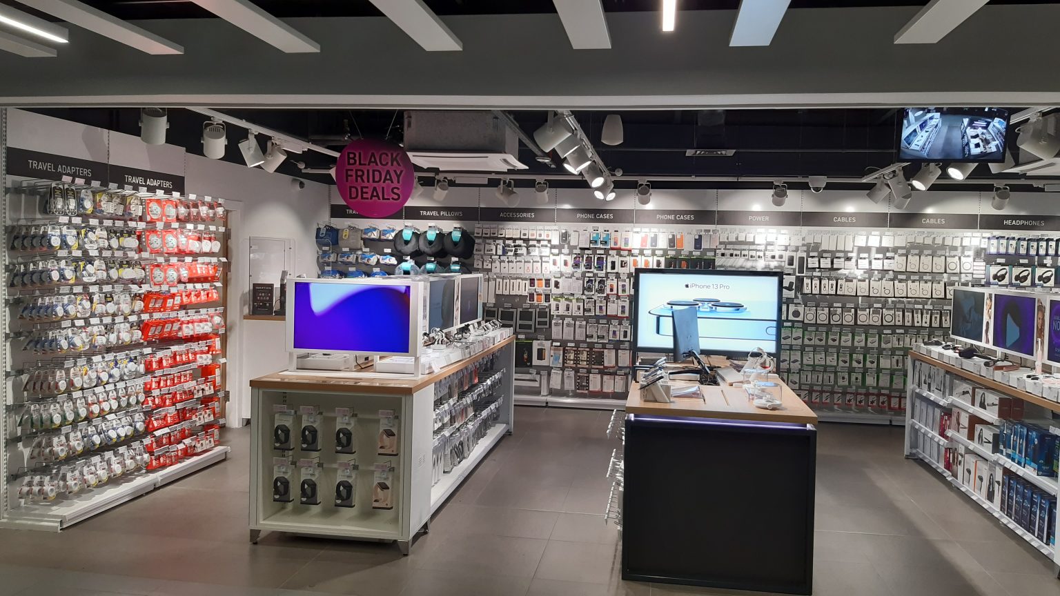 WHSmith unveils two new stores in UK travel retail