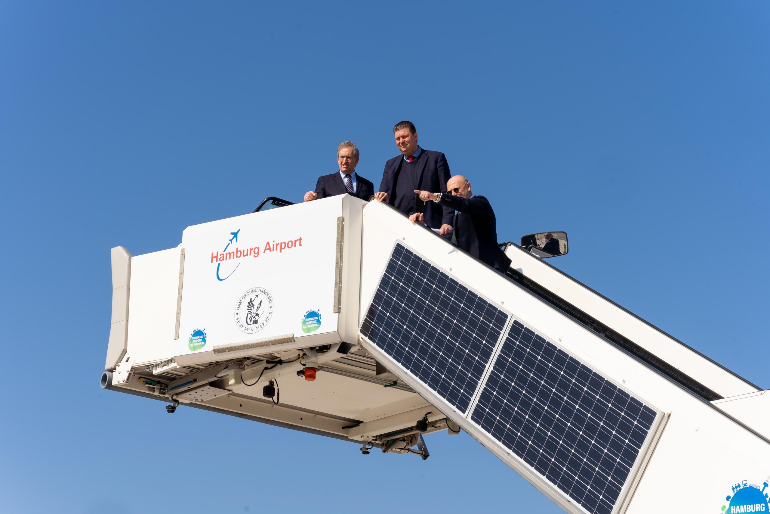 Hamburg becomes first CO2-neutral airport in Germany
