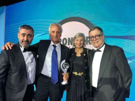 Former Dufry CEO Julian Diaz receives Frontier Lifetime Achievement Award