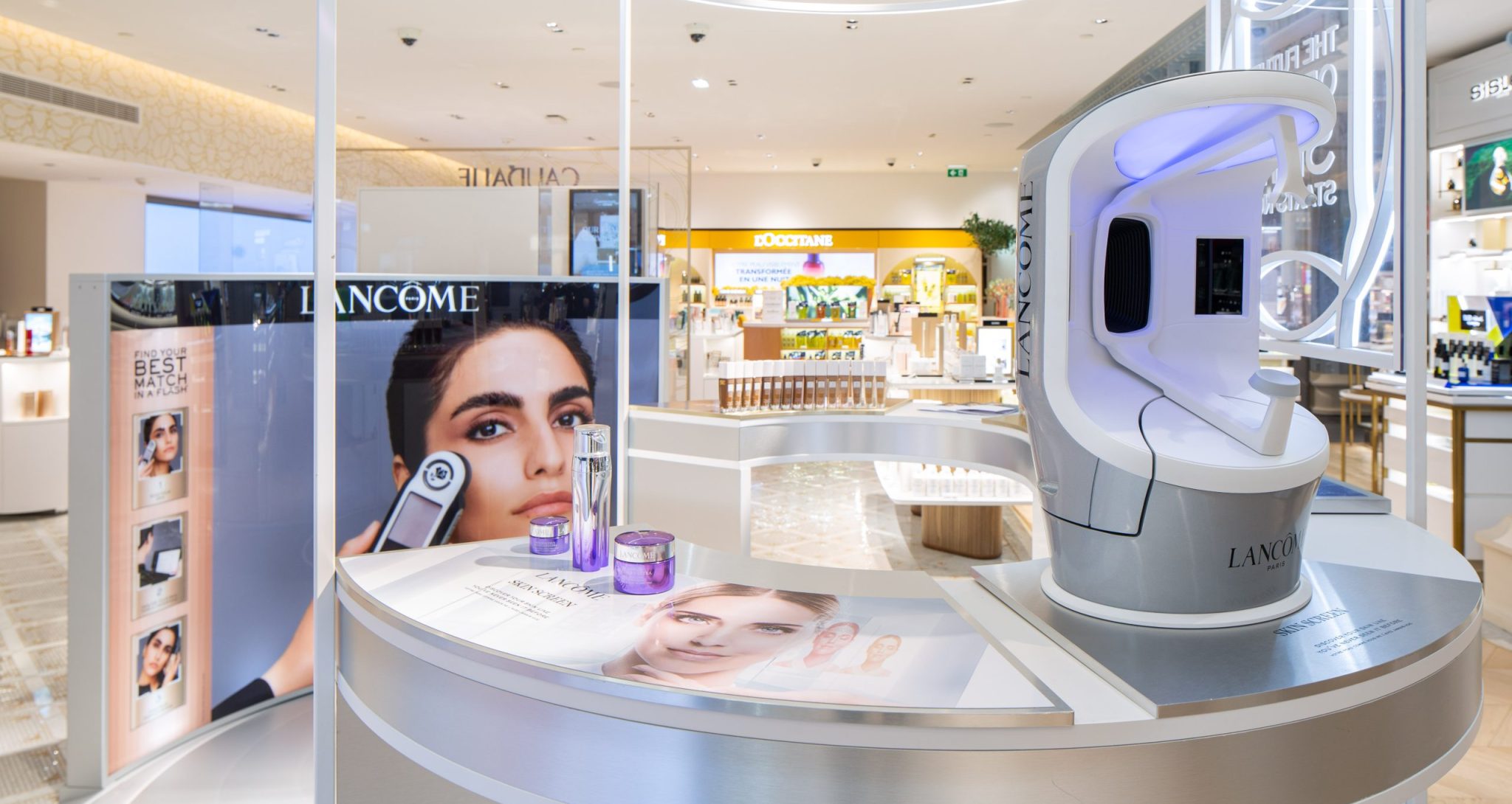 Lancôme showcases technological innovations in skincare and makeup at La Samaritaine