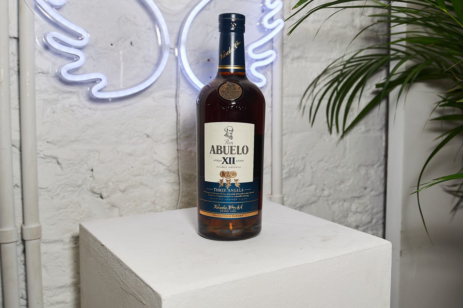 Ron Abuelo launches premium Three Angels in duty free Americas