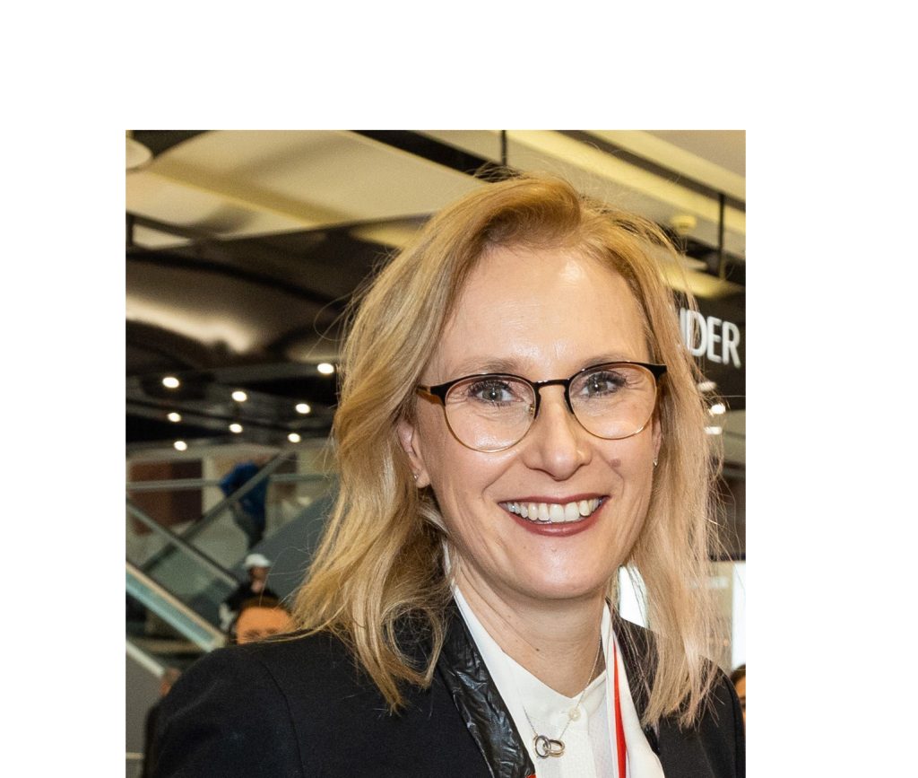 Interview: Delphine Poultney of Dufry on the debut of Valentino make-up ...