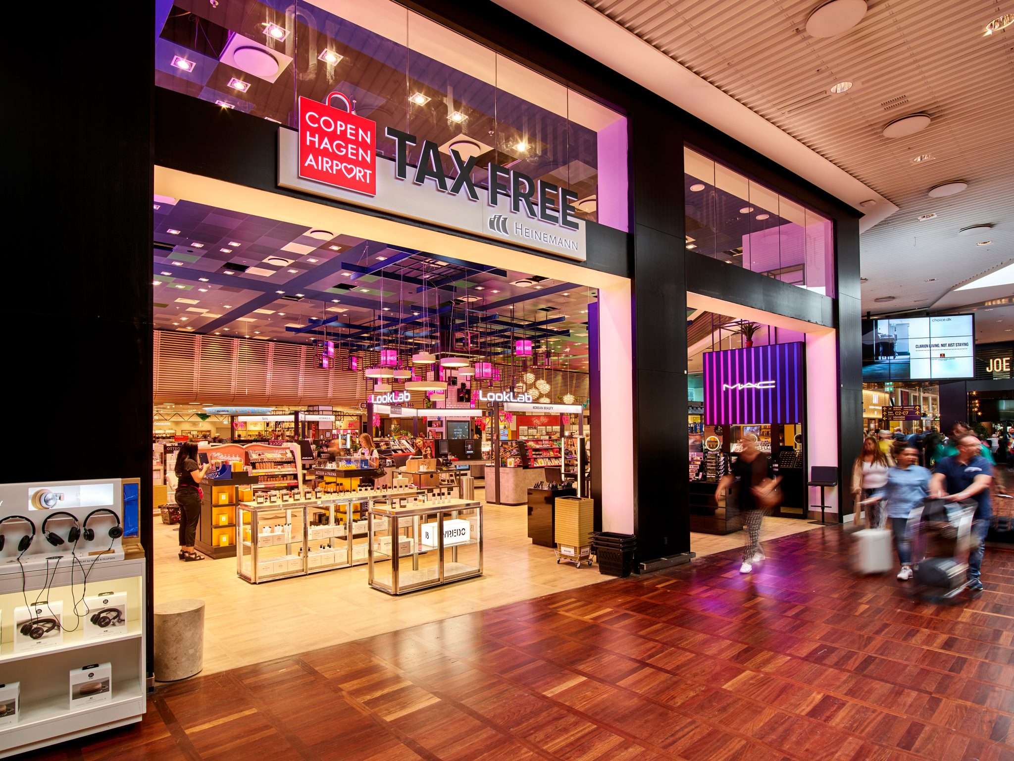Gebr. Heinemann and Copenhagen Airport renew contract