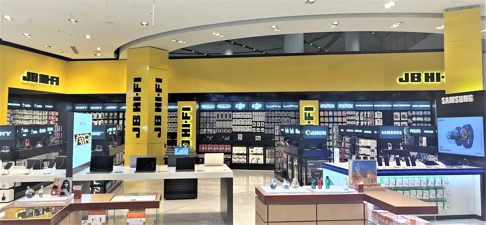 JB Hi-Fi debuts New Zealand duty free stores with Aelia Duty Free