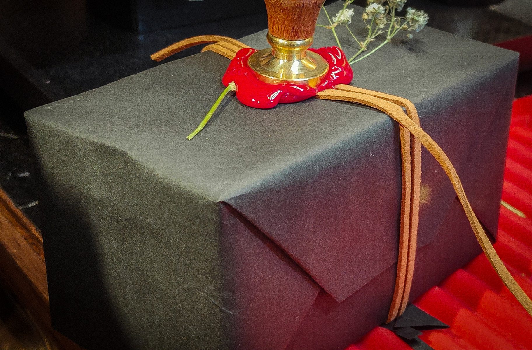 Puig features L’Artisan Parfumeur pop-up at Paris Charles de Gaulle