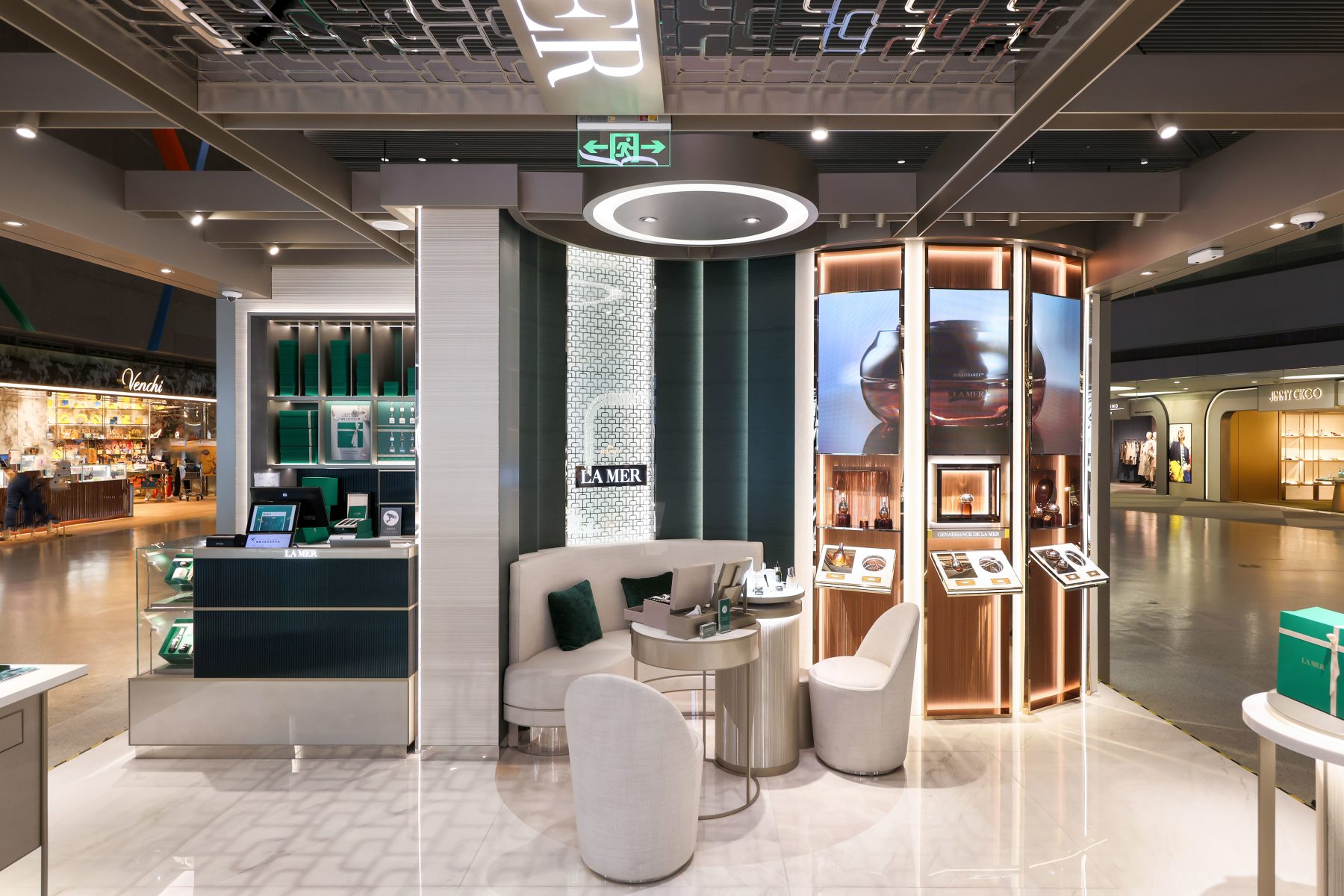 Dufry and Estée Lauder reveal La Mer boutique at Shanghai Hongqiao Airport
