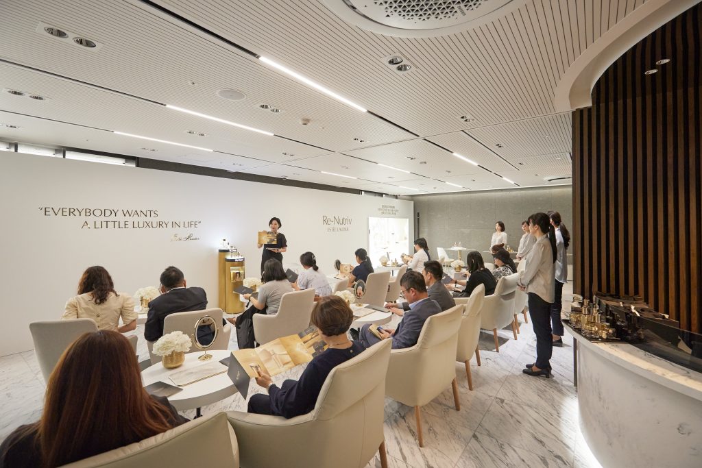 Shilla Duty Free and Estée Lauder host Re-Nutriv VIP Beauty Class