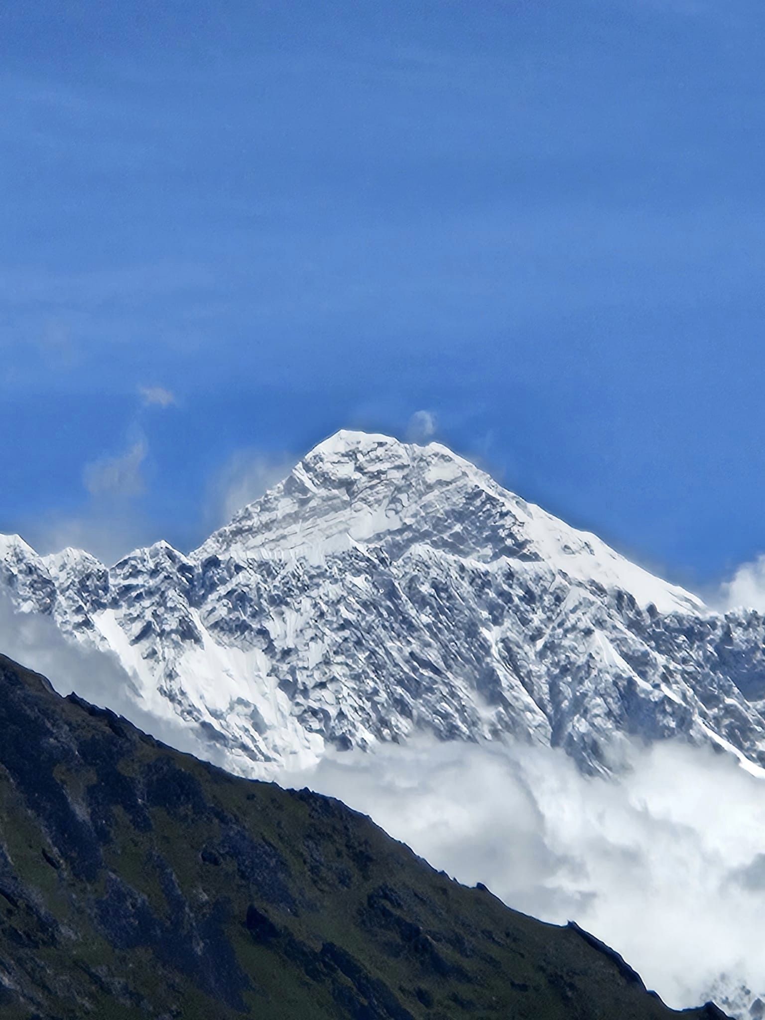 King Power's Sunil Tuli embarks on Everest Base Camp charity trek