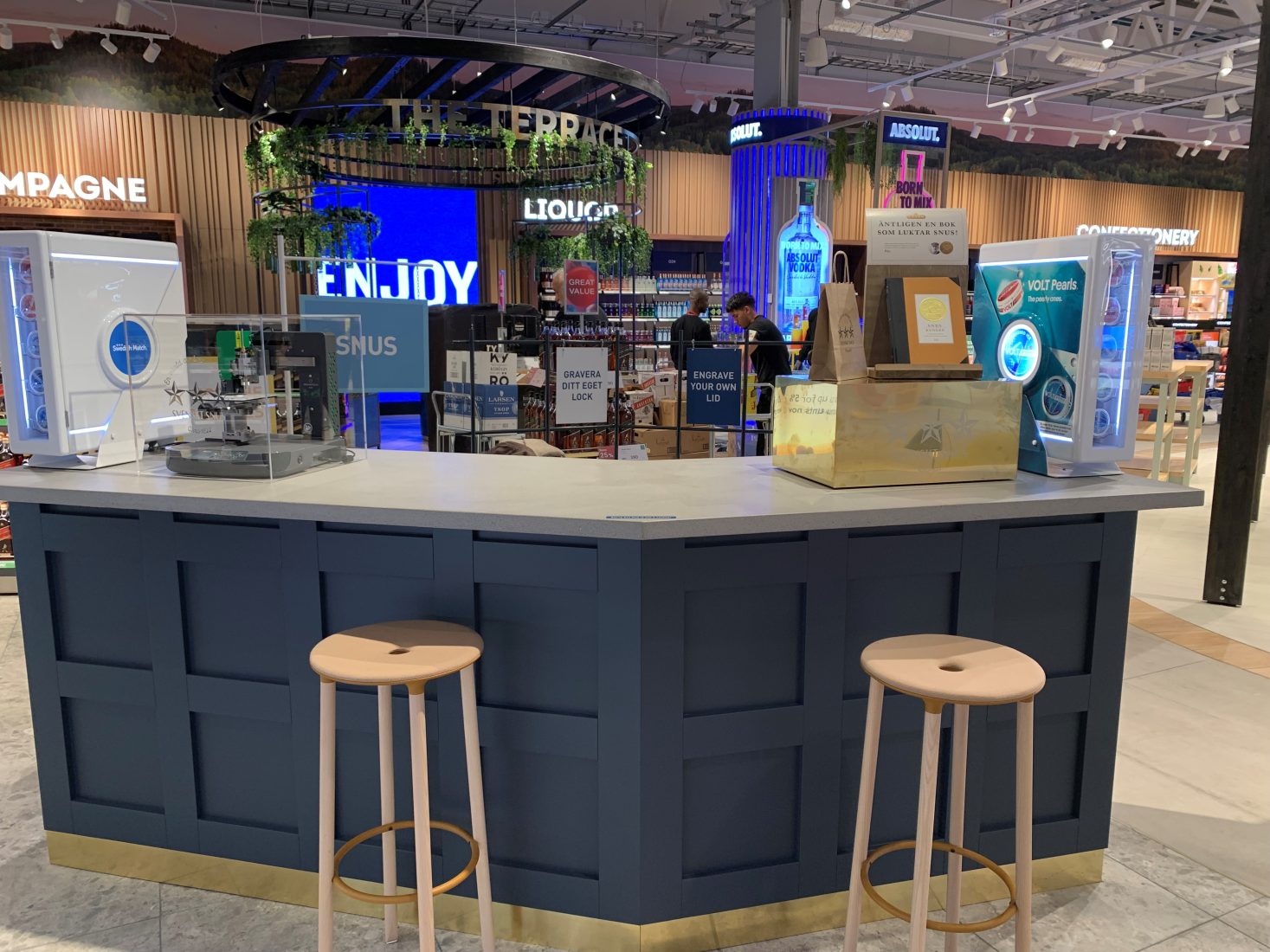 Swedish Match unveils cross-category experience at Stockholm Airport