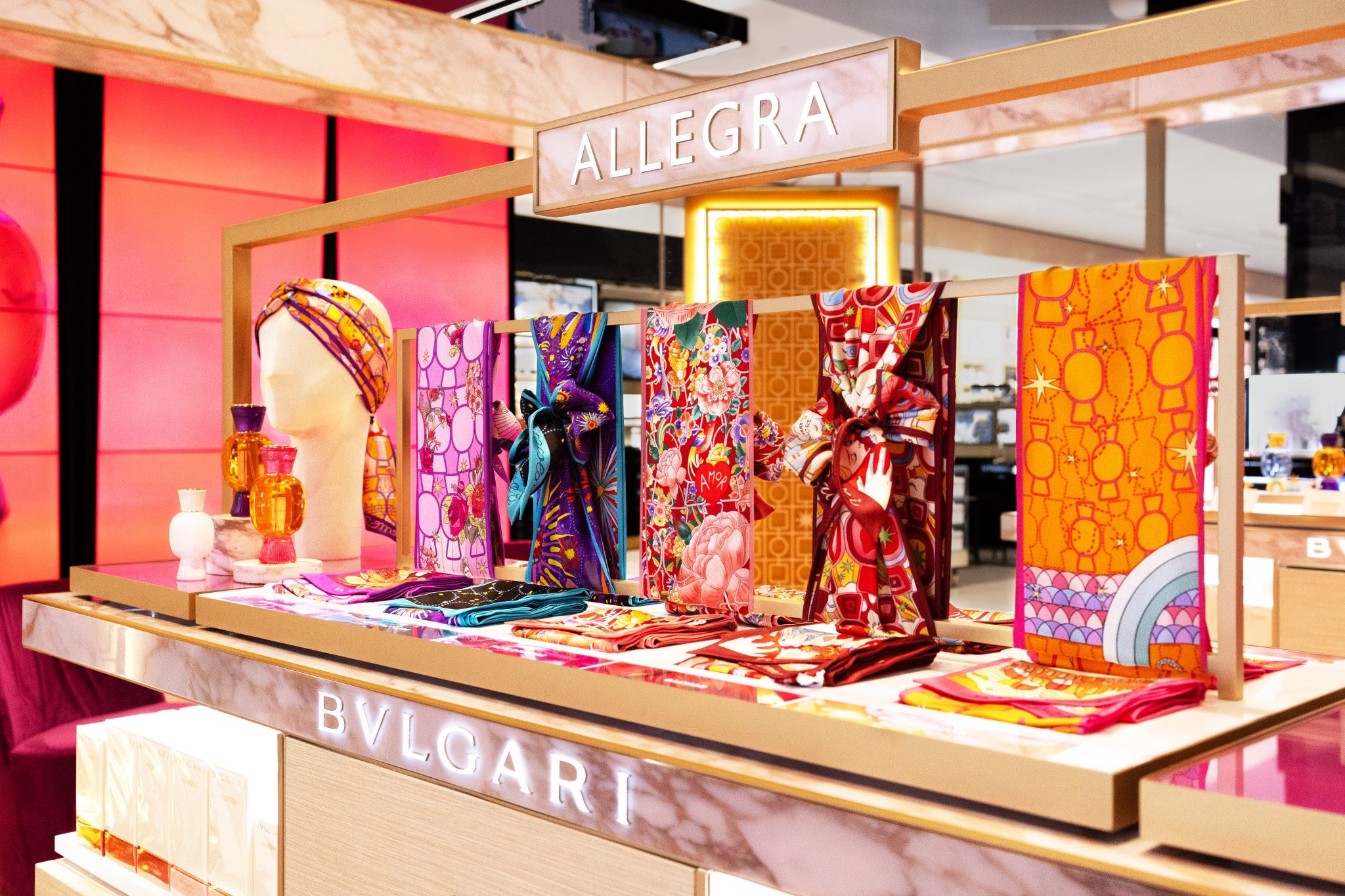 Bulgari celebrates the festive season with two pop-ups