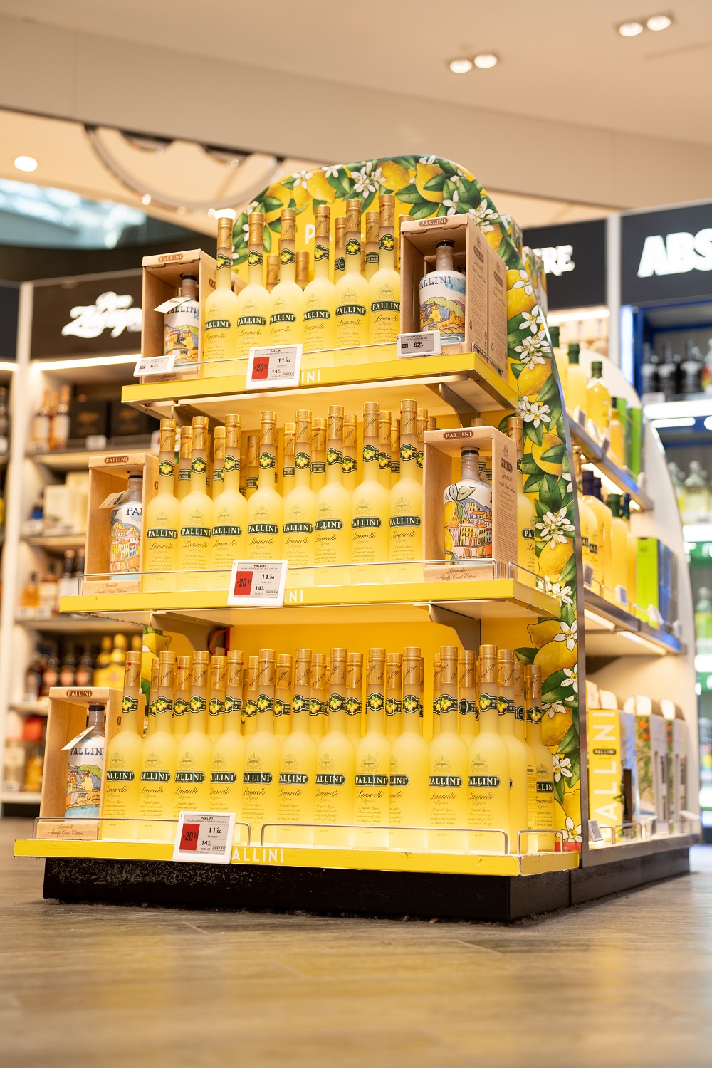 Pallini Limoncello offers panettone cakes this festive season