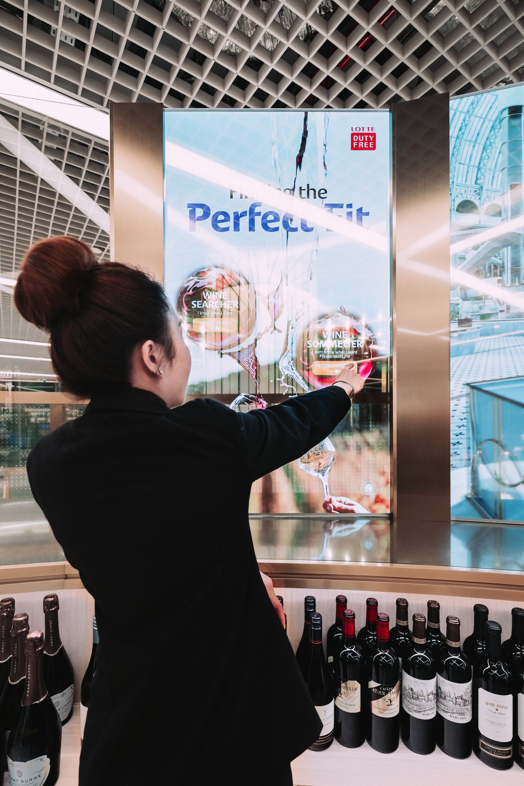 Lotte Duty Free opens reimagined Changi Airport T3 duplex