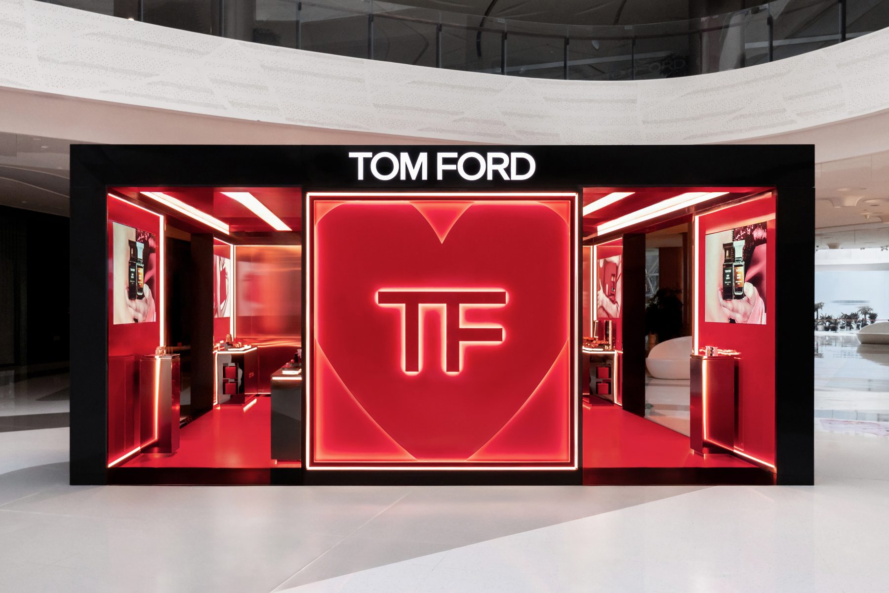 Tom Ford hosts New Year Fragrance Finder event at CDF Sanya