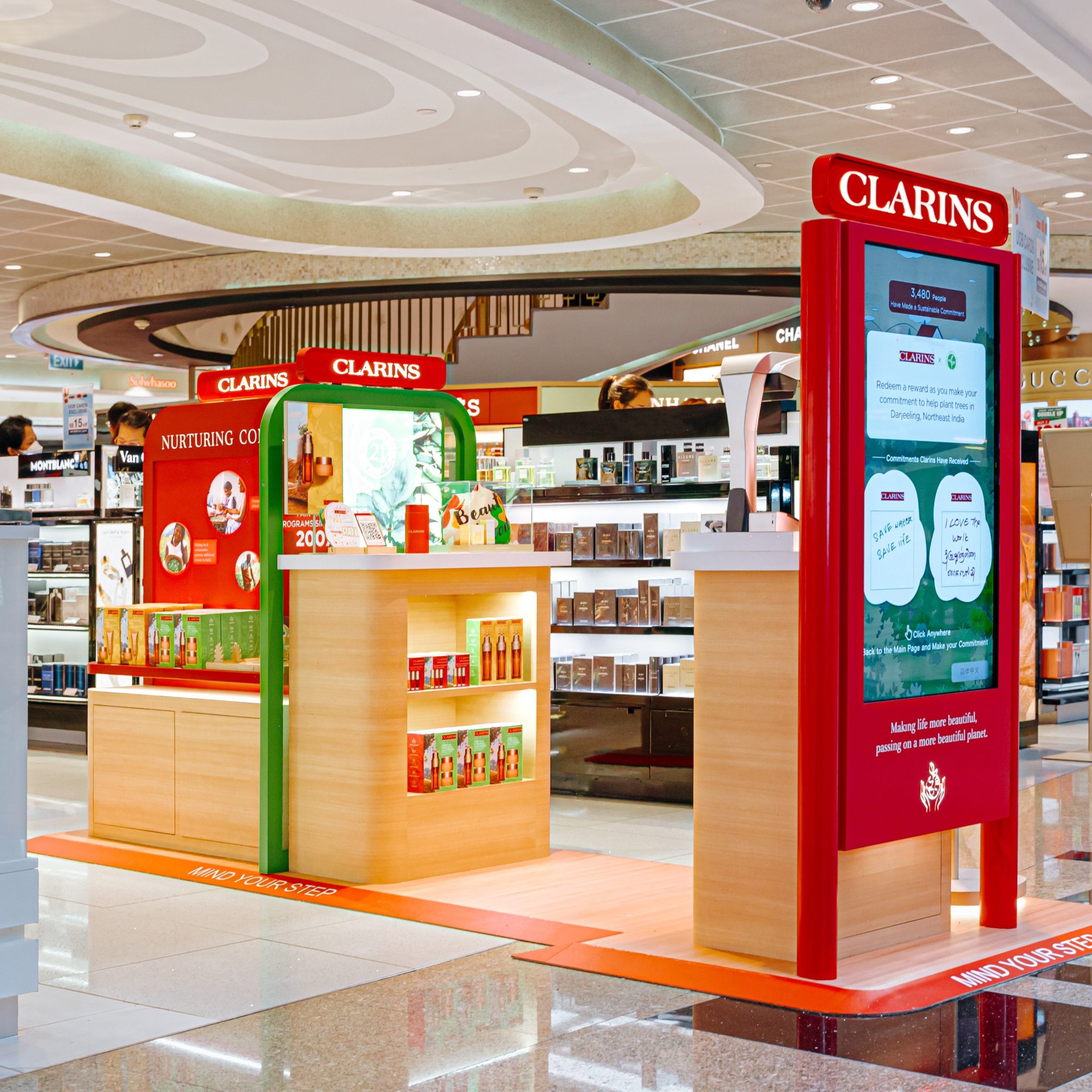 Clarins highlights sustainability with Explore Beautifully pop-up