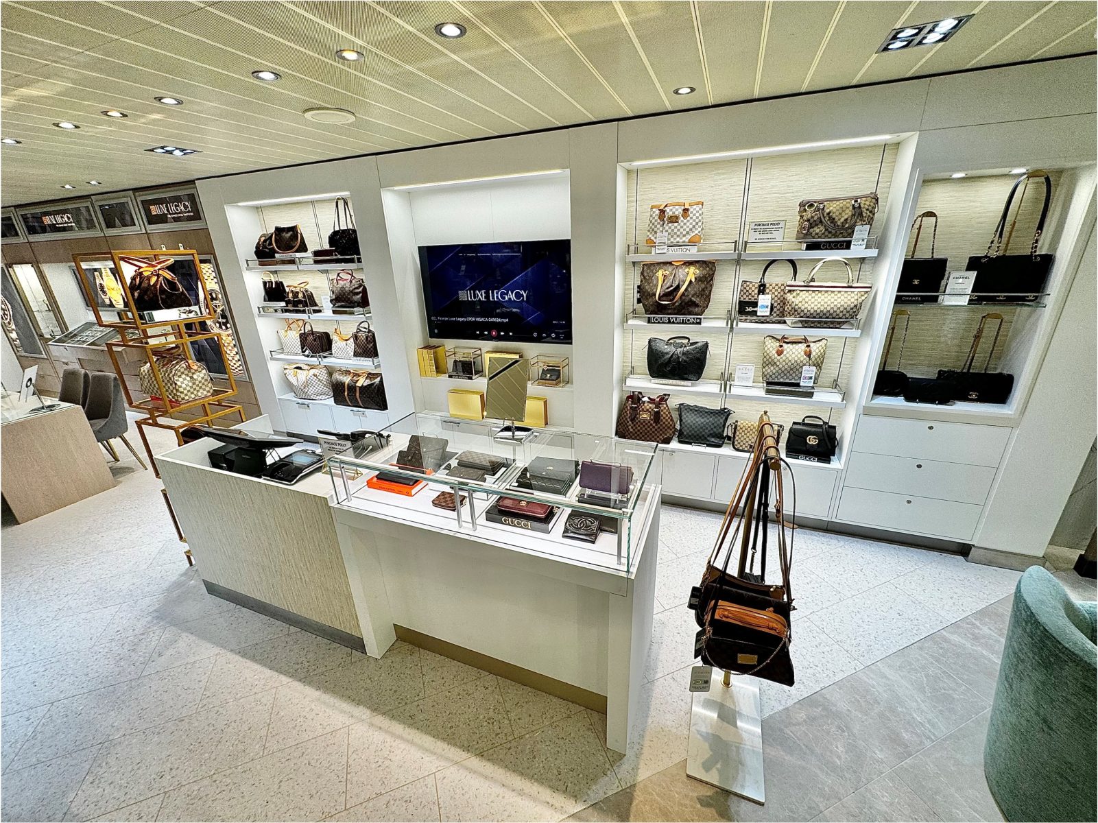 Starboard presents Fun Italian Style concept on Carnival Firenze