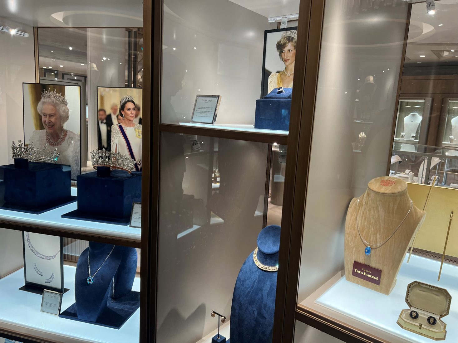 Harding+ officially opens Cunard Queen Anne luxury boutiques