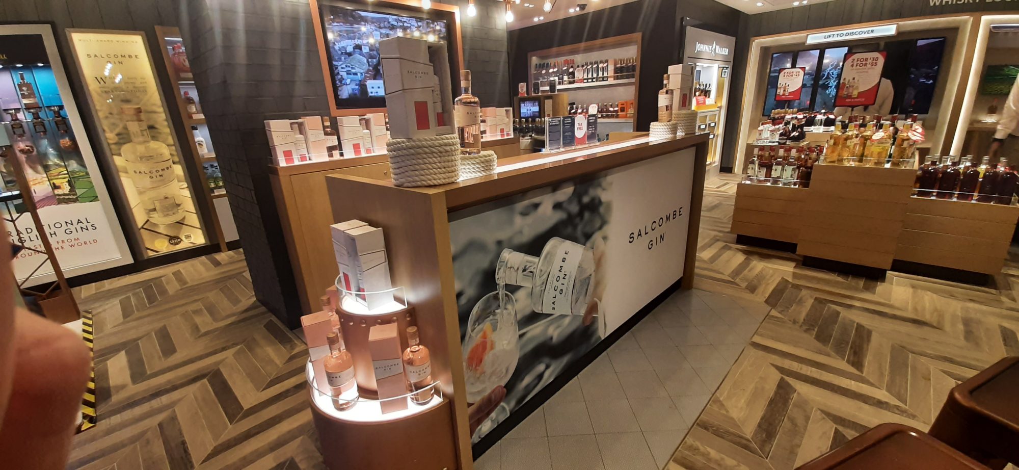Salcombe Distilling Co expands in travel retail with Brittany Ferries