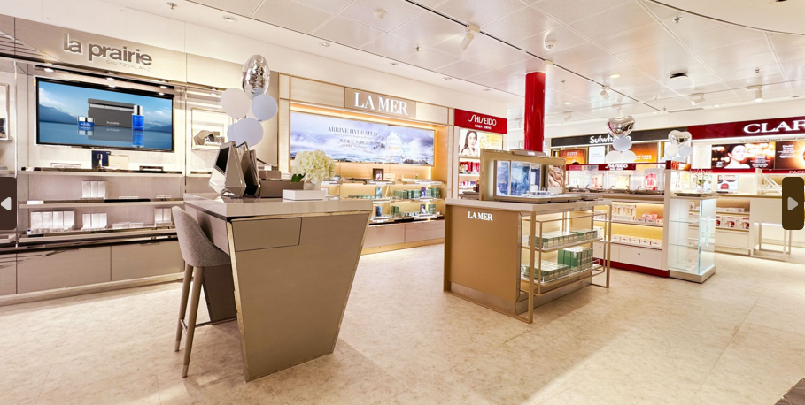 cdf Cruise celebrates shop opening onboard Astro Ocean vessel