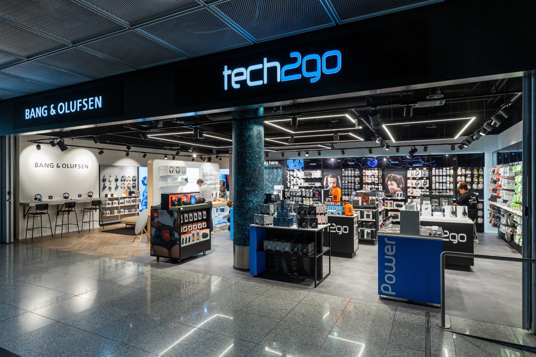 Lagardère Travel Retail opens flagship tech2go store at Frankfurt Airport